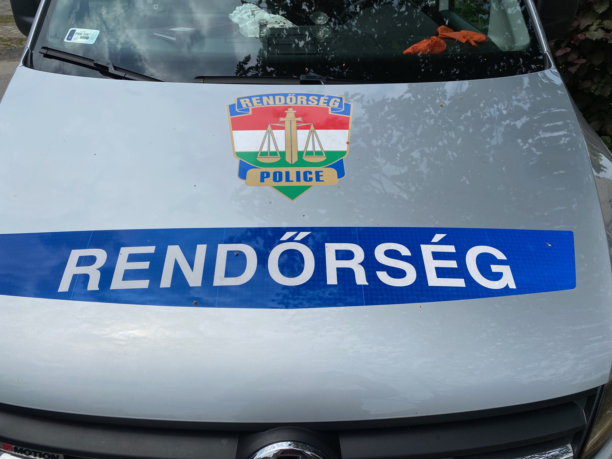 Lecsaptak a rendőrök: több hónapos bezárást és félmilliós büntetést kapott az engedély nélkül ...